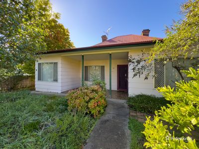 Explore Markham Street, Armidale, NSW - 2350 - view.com.au