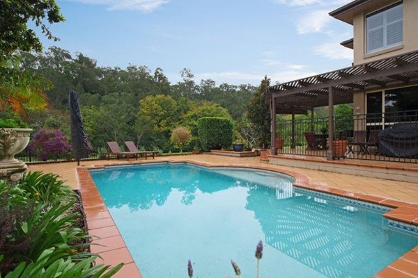 15 Brompton Place, Brookfield, QLD 4069 Property Details - view.com.au