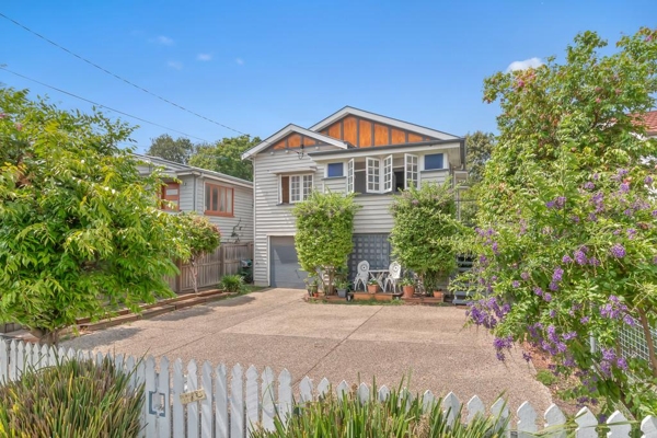 15 Edinburgh Castle Road, Kedron, QLD 4031 Property Details - view.com.au