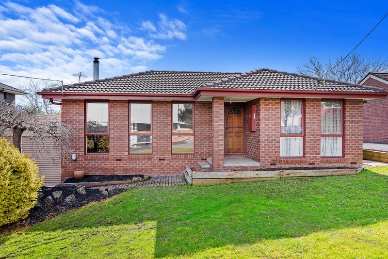 16 Village Green, Chirnside Park, VIC 3116 Property Details - view.com.au