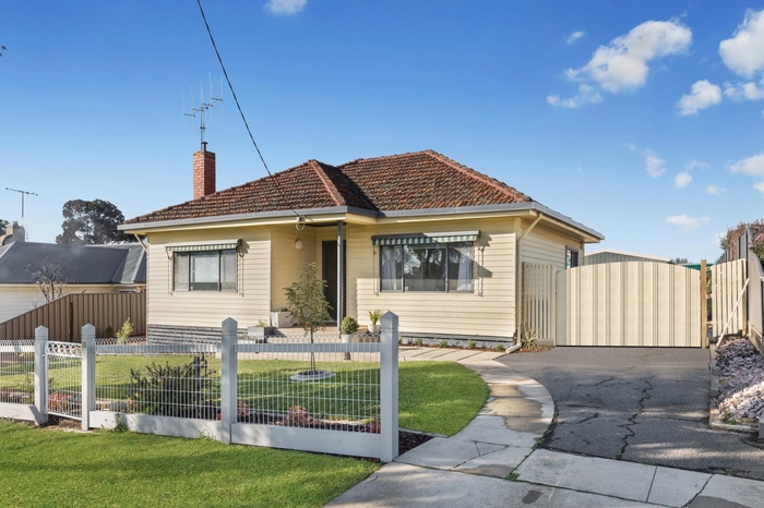 15 Weatherall Street, California Gully, VIC 3556 Property Details ...