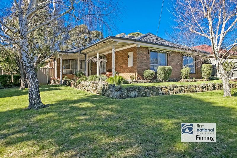 16 Hawdon Drive, Cranbourne, VIC 3977 Property Details - view.com.au