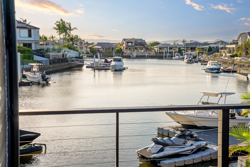 20 Pebble Beach Drive, Runaway Bay, QLD 4216 Property Details - view.com.au