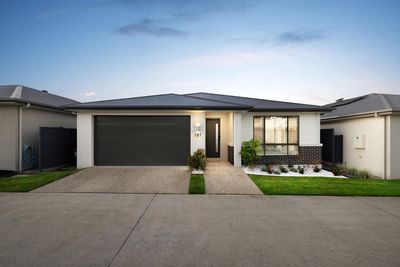 Explore Manuka Road, Logan Village, QLD - 4207 - view.com.au