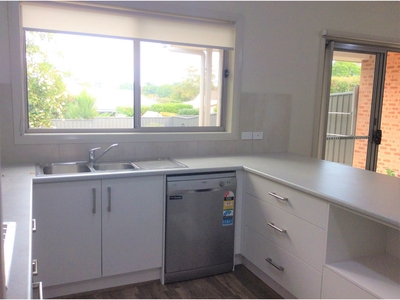 2/39 Plateau Road, Springwood, NSW 2777 Property Details - view.com.au
