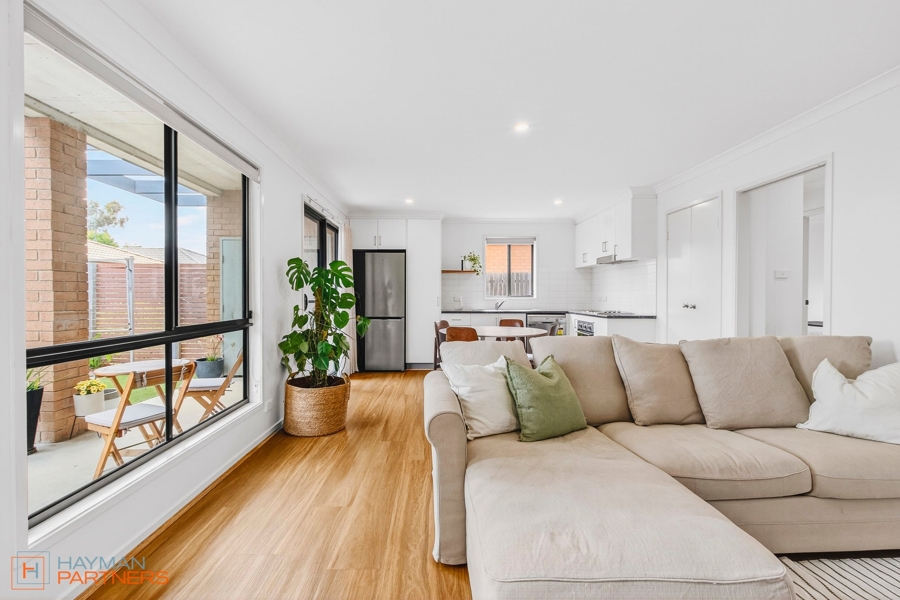 Sold 1/27 Whitmore Crescent, Watson, ACT 2602 for $535,000 on 22 Dec, 2025