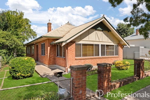 125 Houses for Sale in Bathurst, NSW 2795