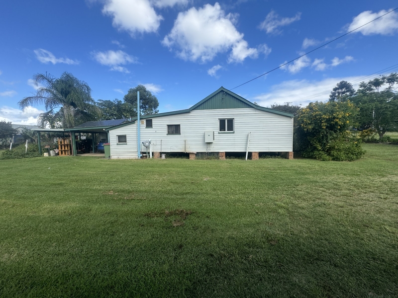 Sold 82 Fitzroy Street, Nanango, QLD 4615 for $290,000 on 16 Aug, 2024