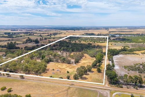 18 Real Estate Properties for Sale in Serpentine, WA 6125