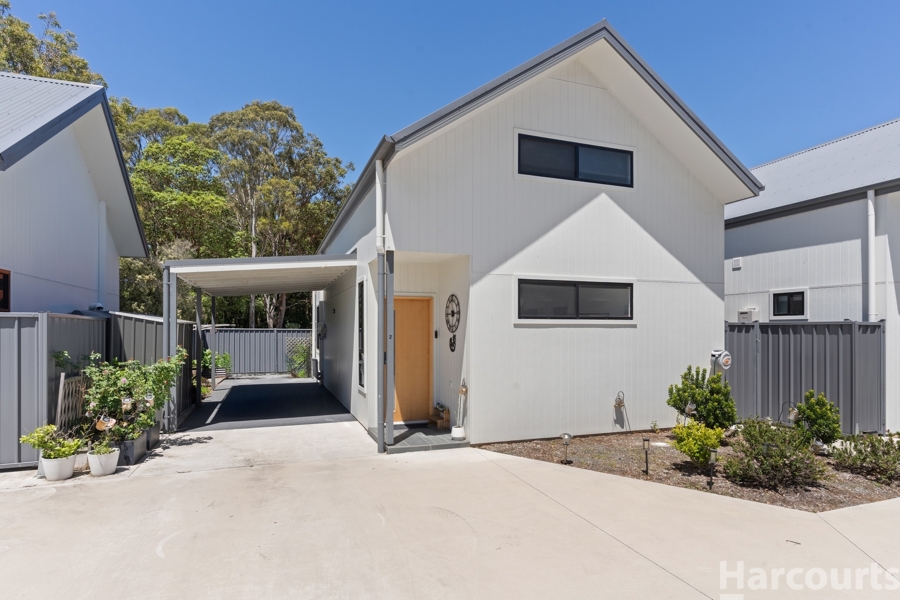 Sold 2/11 Kemp Street, Port Macquarie, NSW 2444 for $640,000 on 12 Dec ...