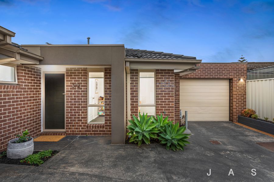 3/2 Lae Street, West Footscray, VIC 3012 for Auction | view.com.au