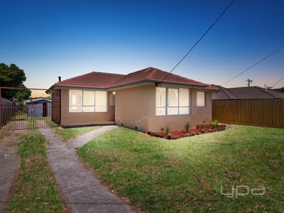 Explore Falcon Drive, Melton, VIC - 3337 - view.com.au