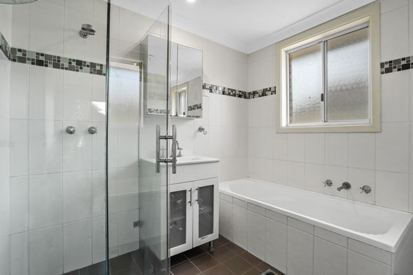 250 Edensor Road, Edensor Park, NSW 2176 Property Details - view.com.au