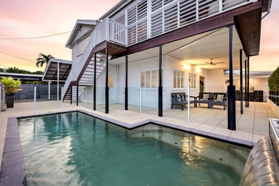 Explore Smith Street, Cairns North, QLD - 4870 - view.com.au