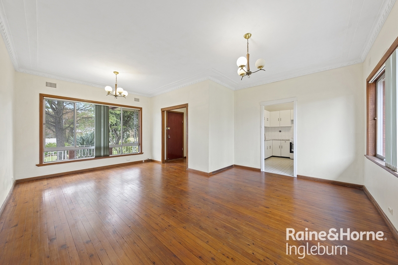 15 Redfern Street, Ingleburn, NSW 2565 Property Details - view.com.au