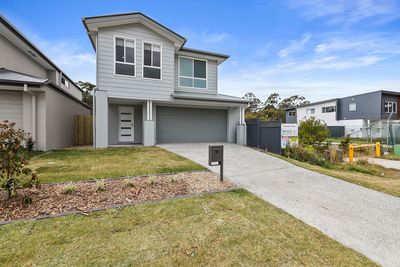 Explore Moon Circuit, Karawatha, QLD - 4117 - view.com.au