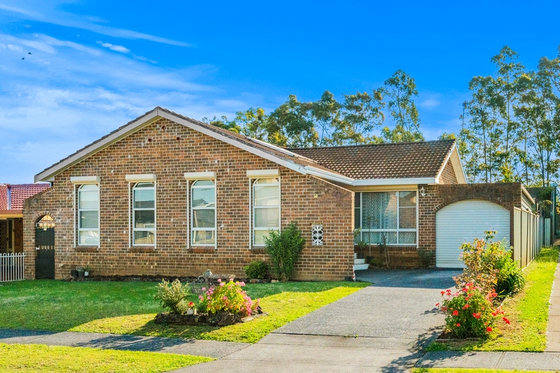 17 Glen Davis Avenue, Bossley Park, NSW 2176 Property Details - view.com.au