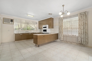 Sold 29 Bermuda Drive, Blackburn South, VIC 3130 for $1,170,000 on 05 ...