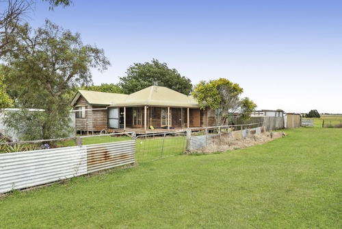 16 Houses for Sale in Wyreema, QLD 4352