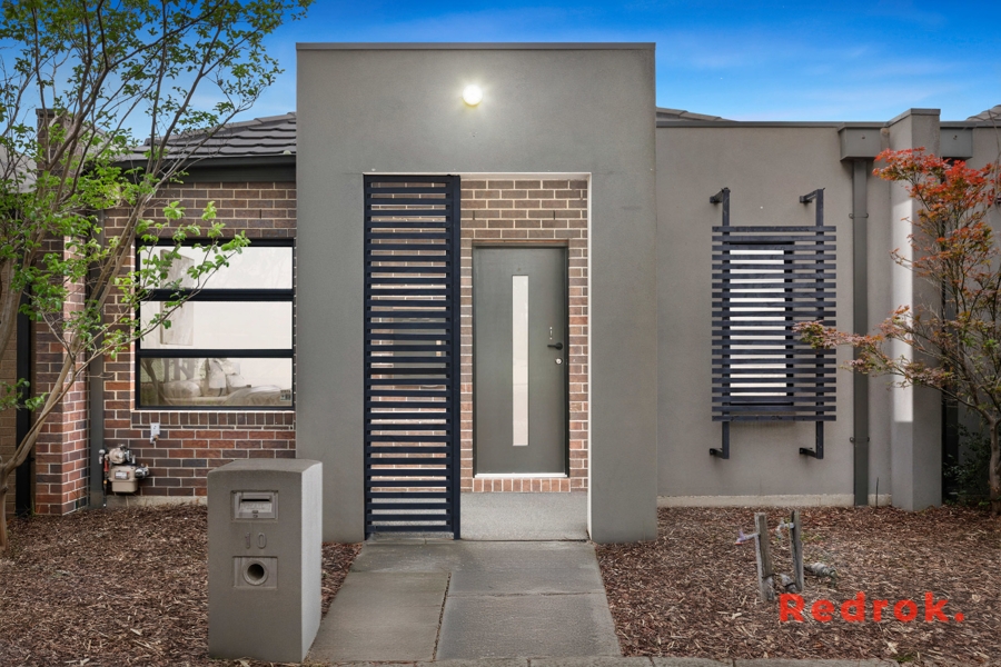Sold 10 Prism Walk, Epping, VIC 3076 for $630,000 on 29 Nov, 2025