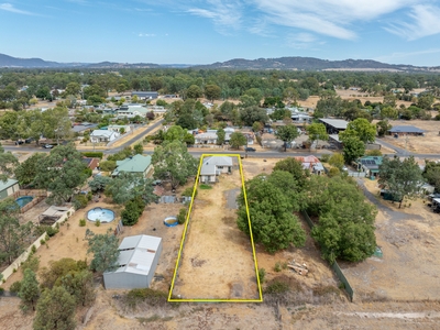 Sold 16 Branjee Road, Euroa, VIC 3666 for $357,600 on 14 Apr, 2025
