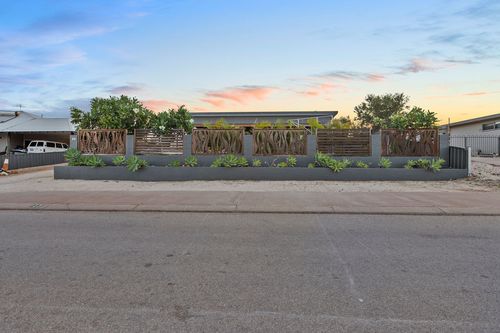 11 Real Estate Properties for Sale in Exmouth, WA 6707