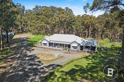 Sold 55 Sexton Court, Gordon, VIC 3345 for $1,065,000 on 03 Mar, 2026
