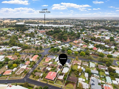 Sold 30 Chaucer Street, Hamilton, VIC 3300 for Contact Agent on 01 Apr ...