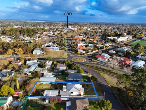 70 Houses for Sale in Hamilton, VIC 3300