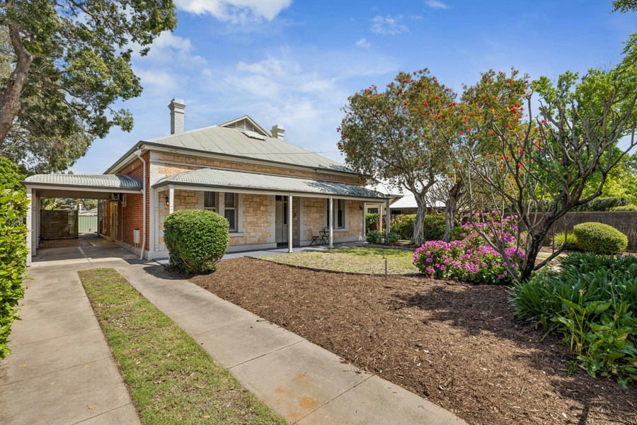 Sold 36 & 36A Ningana Avenue, Kings Park, SA 5034 for $1,850,000 on 22 ...