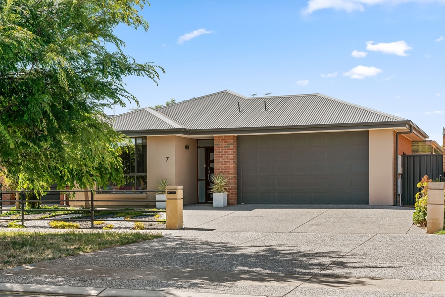 7 Wandilla Street, Largs North, SA 5016 for Auction | view.com.au