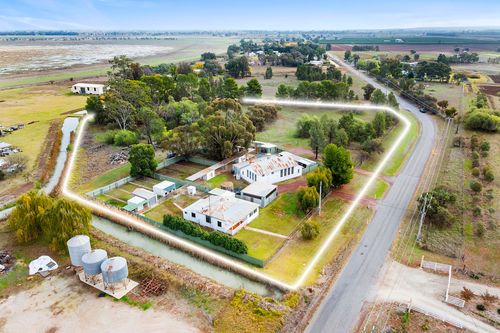 32 Houses for Sale in Leeton, NSW 2705