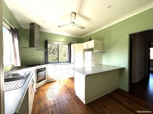 Sold 8 Patrick Street, Malanda, QLD 4885 for $305,000 on 09 Oct, 2024