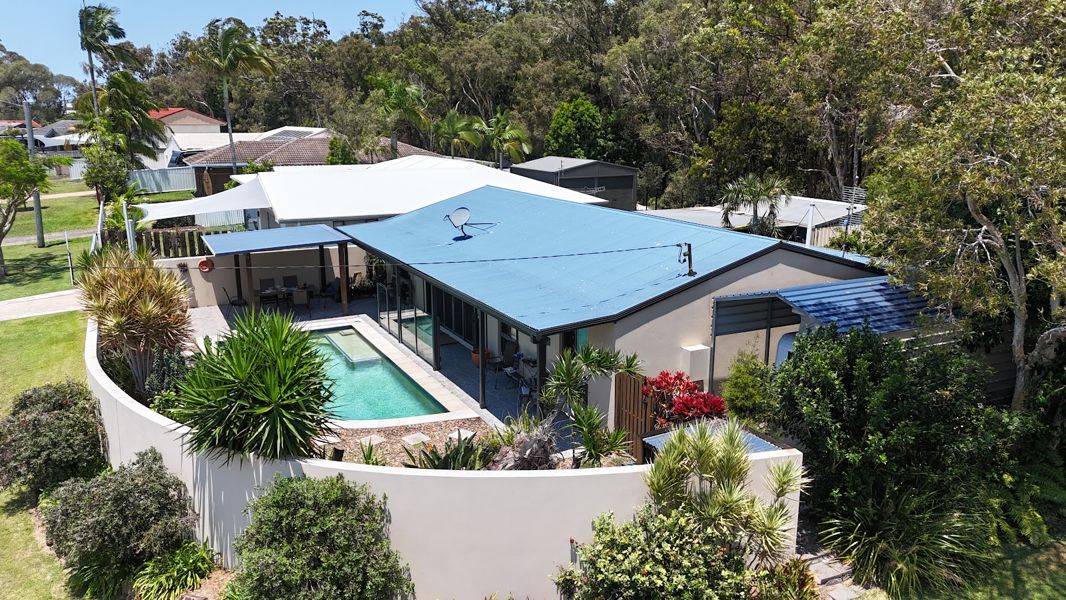 Sold 29 Amarina Avenue, Mooloolaba, QLD 4557 for Contact Agent on 20 ...