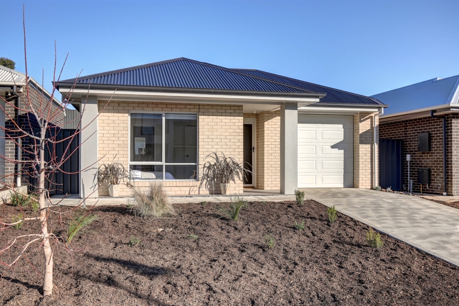 Sold 9 Spinebill Street, Mount Barker, SA 5251 for Contact Agent on 04 ...