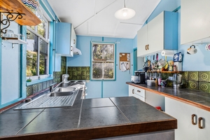 74 River Street, Mount Morgan, QLD 4714 for Sale | view.com.au