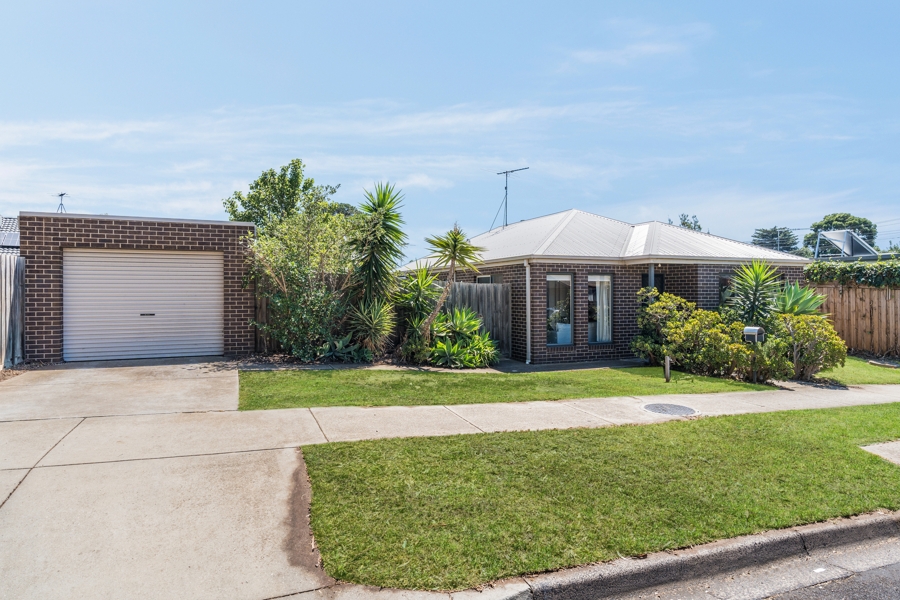 Sold 5-7 Iris Street, Norlane, VIC 3214 for $470,000 on 03 Apr, 2025