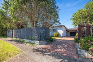 Sold 65 Adelaide Street, Raymond Terrace, NSW 2324 for $707,000 on 19 ...