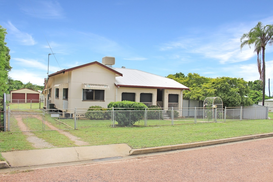 37 Prior Street, Richmond Hill, QLD 4820 for Sale | view.com.au