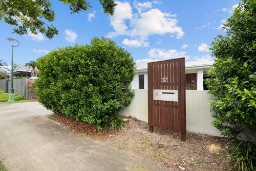 130 Real Estate Properties for Sale in Rural View, QLD 4740