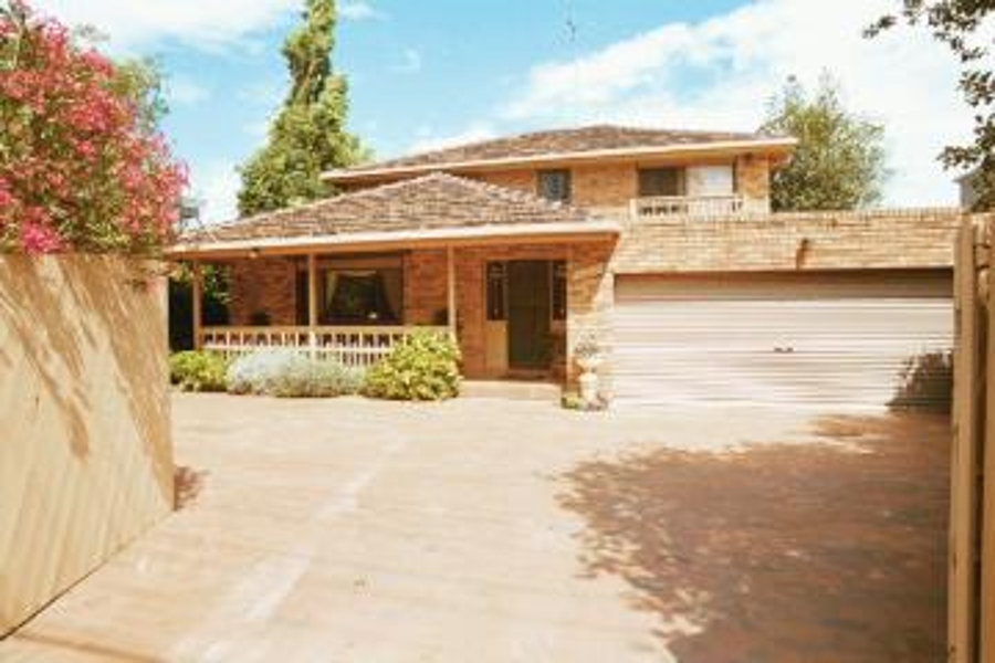 137 Victoria Street, Templestowe, VIC 3106 for Sale | view.com.au