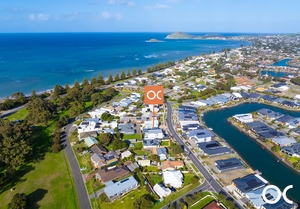 Sold 14 Harbour View Terrace, Victor Harbor, SA 5211 for Contact Agent ...