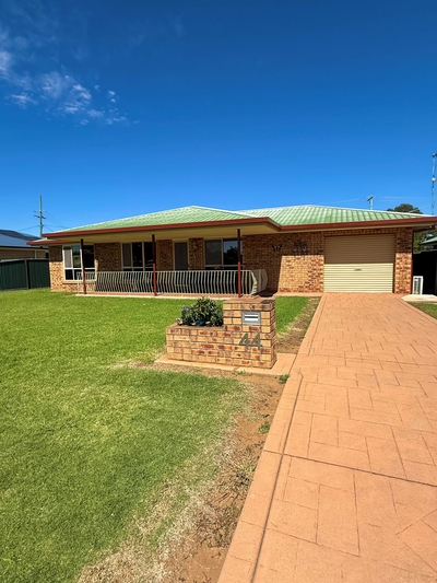 44 Flynn Drive, Warwick, QLD 4370 for Sale | view.com.au