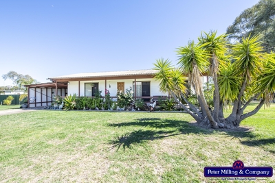 Sold 27 Sports Parade Mumbil Via, Wellington, NSW 2820 for $335,000 on ...