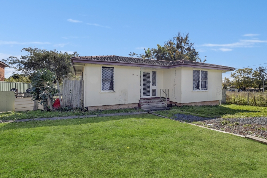 Sold 29 Gordon Nixon Avenue, West Kempsey, NSW 2440 for $265,000 on 08 ...