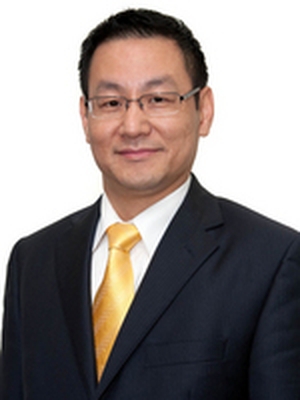 James Zhu - Justin James Blackburn | View
