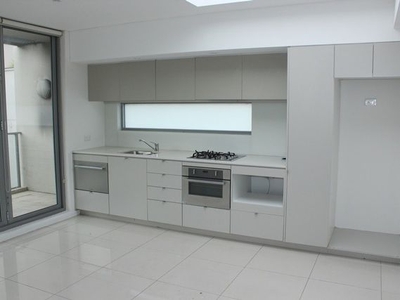 Explore Jaques Avenue, Bondi Beach, NSW - 2026 - view.com.au