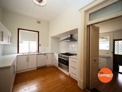 Explore Gordon Street, Albert Park, SA - 5014 - view.com.au