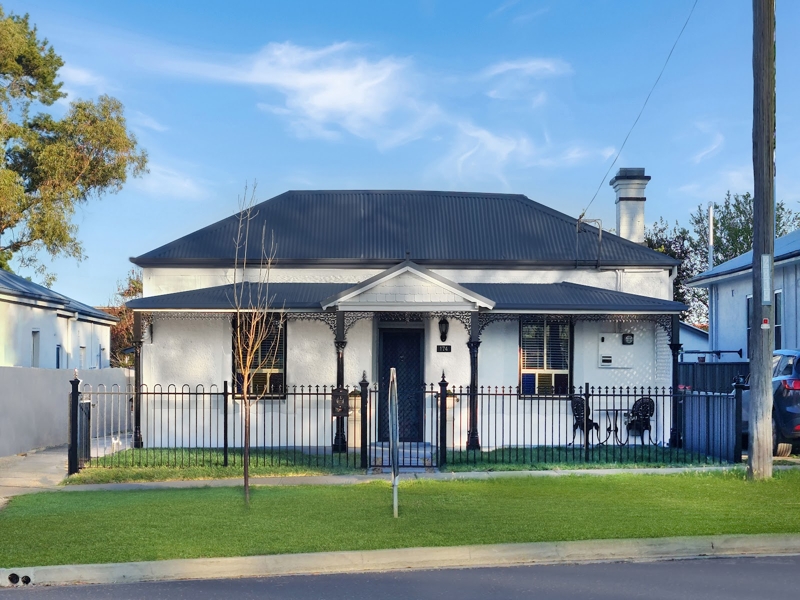 Sold 174 Seymour Street, Bathurst, NSW 2795 for $655,000 on 22 Nov, 2024