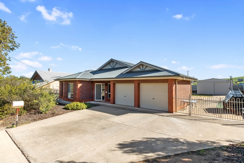 5 Houses for Sale in Burra, SA 5417